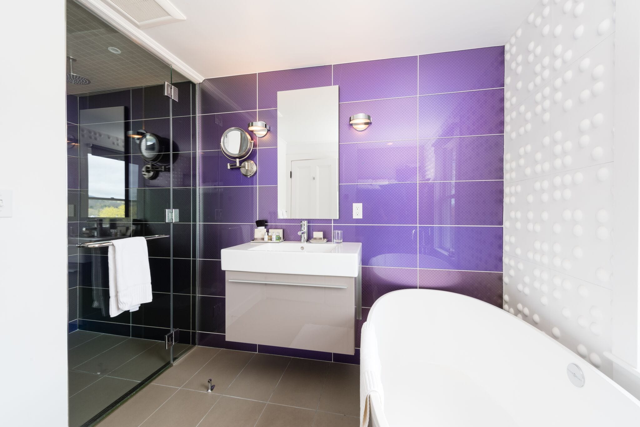 Curacao | Bay View Deluxe Rooms | Camden Harbour Inn